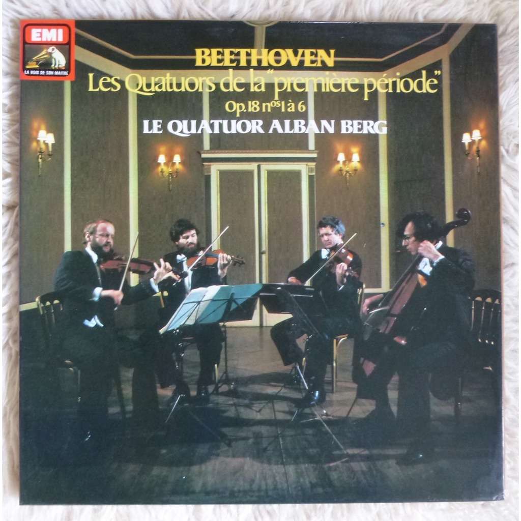 Beethoven : the early quartets op.18 no.1 to 6 / 'quatuors de la premiere periode' de Alban Berg ...
