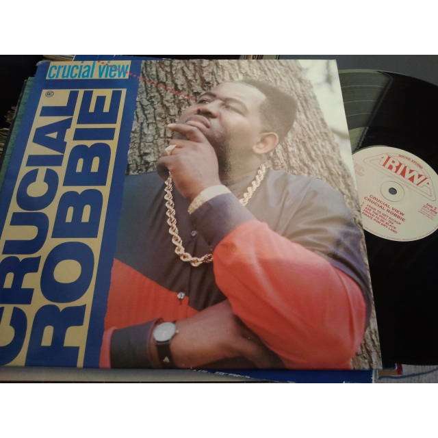 Crucial view orig. de Crucial Robbie, 33T chez selectorchoice - Ref ...