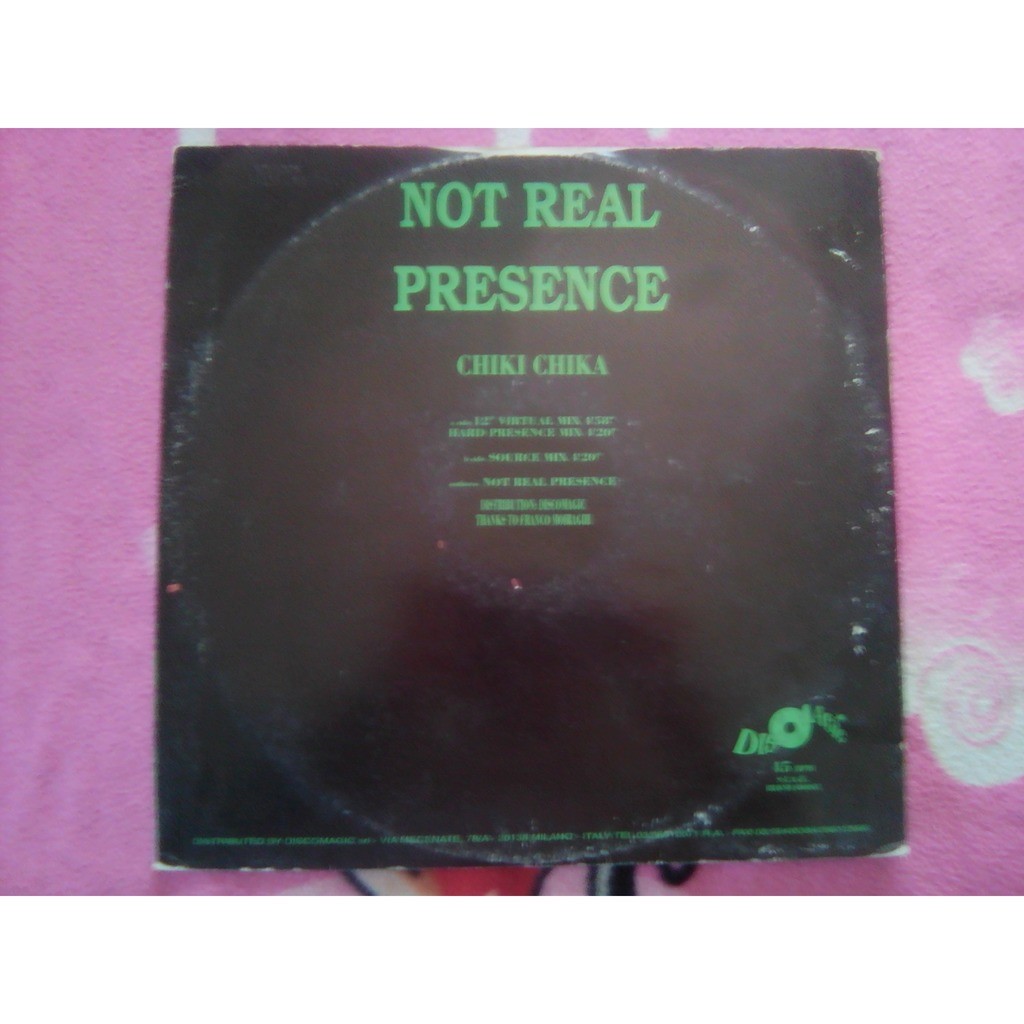 Chiki chika (12 virtual mix) de Not Real Presence, Maxi 45T chez soul13 - Ref:118878053