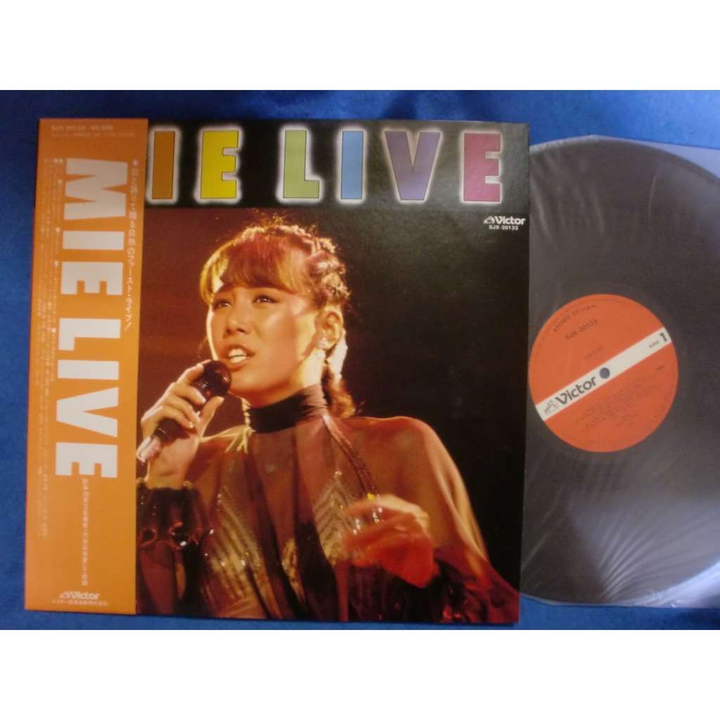 Mie live de Mie ( Pink Lady ), 33T chez ctrjapan - Ref:119756331