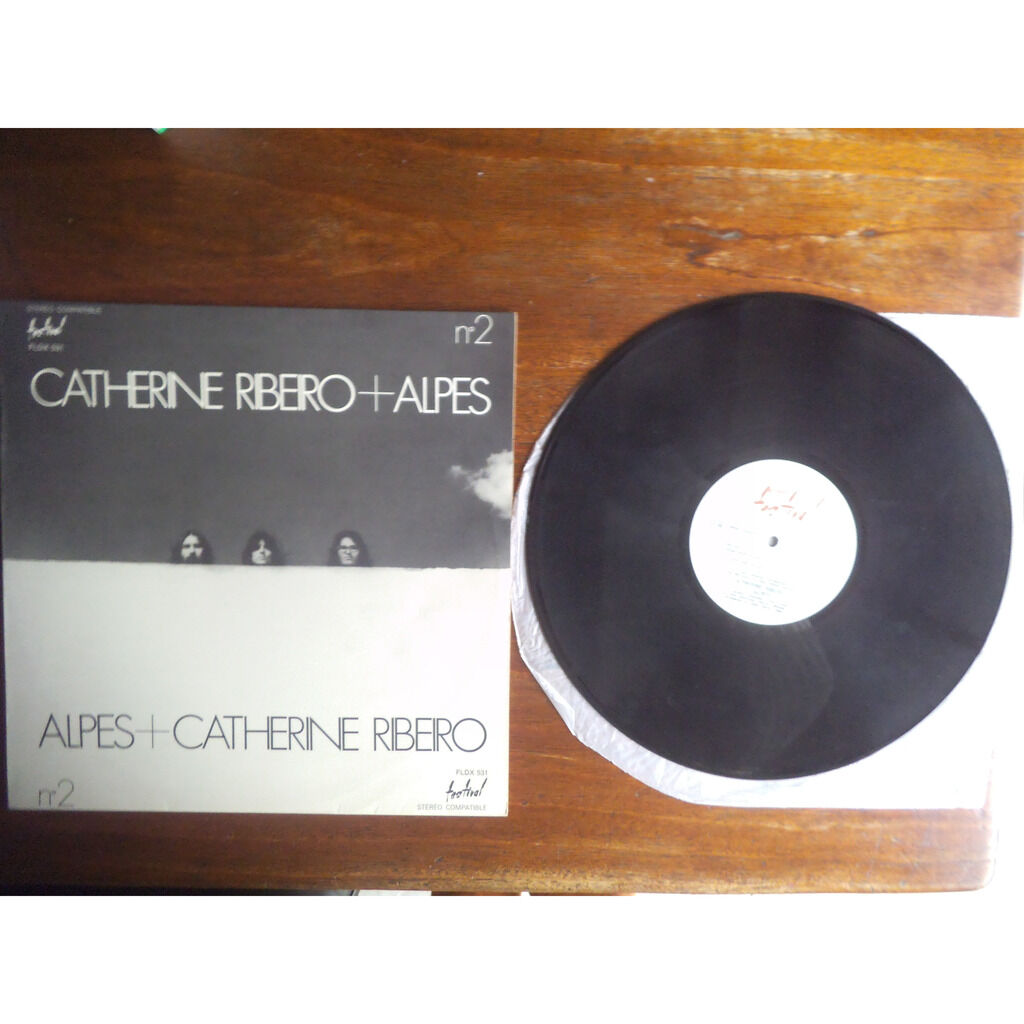 N°2 de Catherine Ribeiro + Alpes, 33T chez valou02 - Ref:120064505
