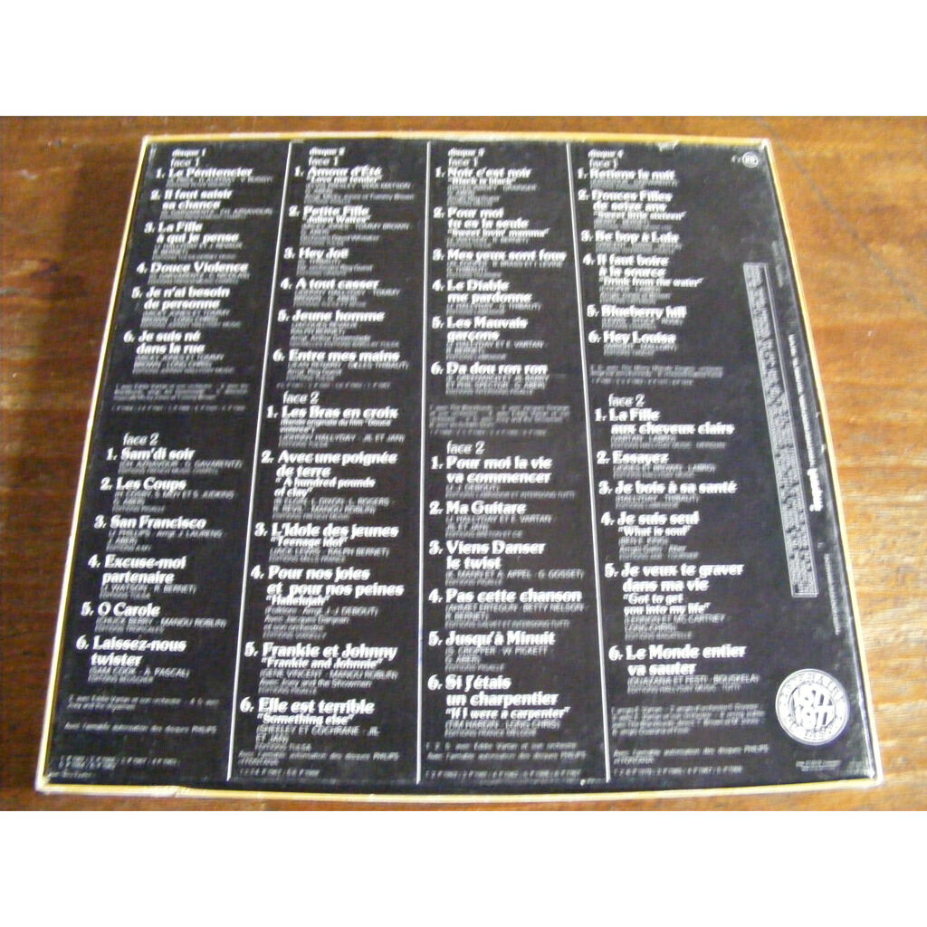 4 disques d'or de Johnny Hallyday, Coffret 33T chez valou02 - Ref:124533191