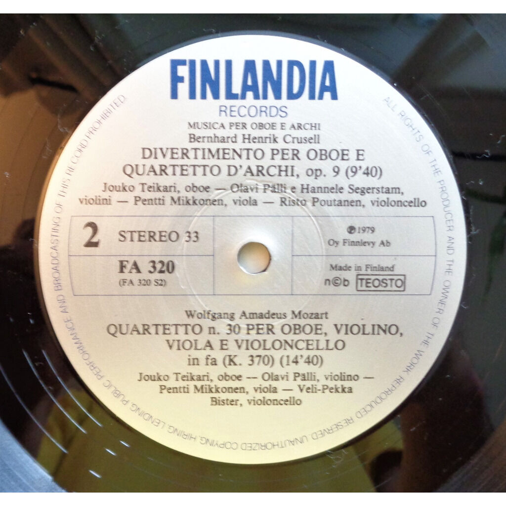 Kalevi aho quintetto per oboe crusell divertimento mozart quartetto nr ...