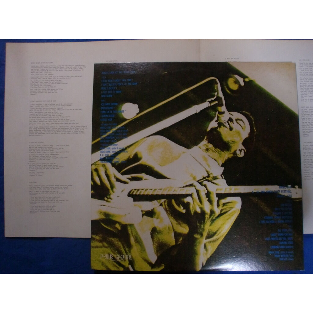Live de Magic Sam, Double 33T Gatefold chez ctrjapan - Ref:126407168