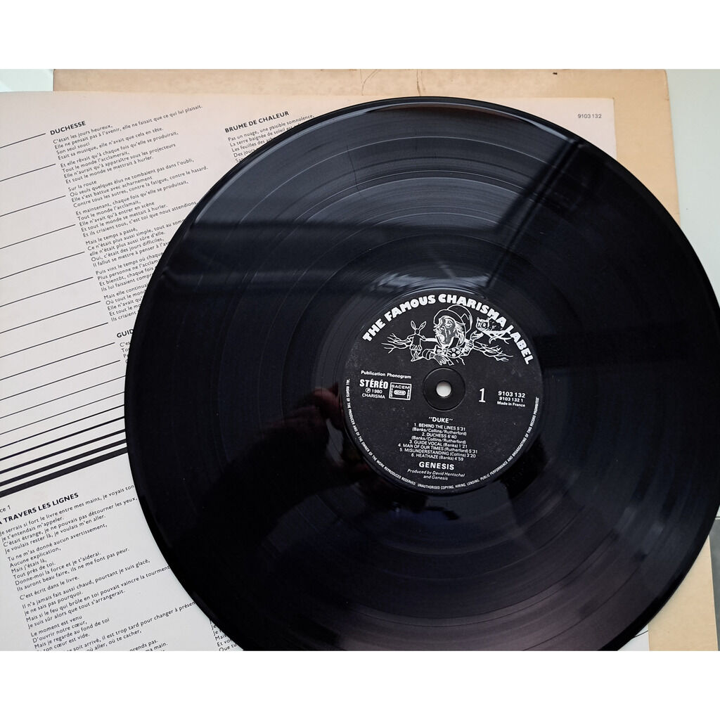 Duke (1st french press) de Genesis, 33T Gatefold chez 0711m - Ref:127719874
